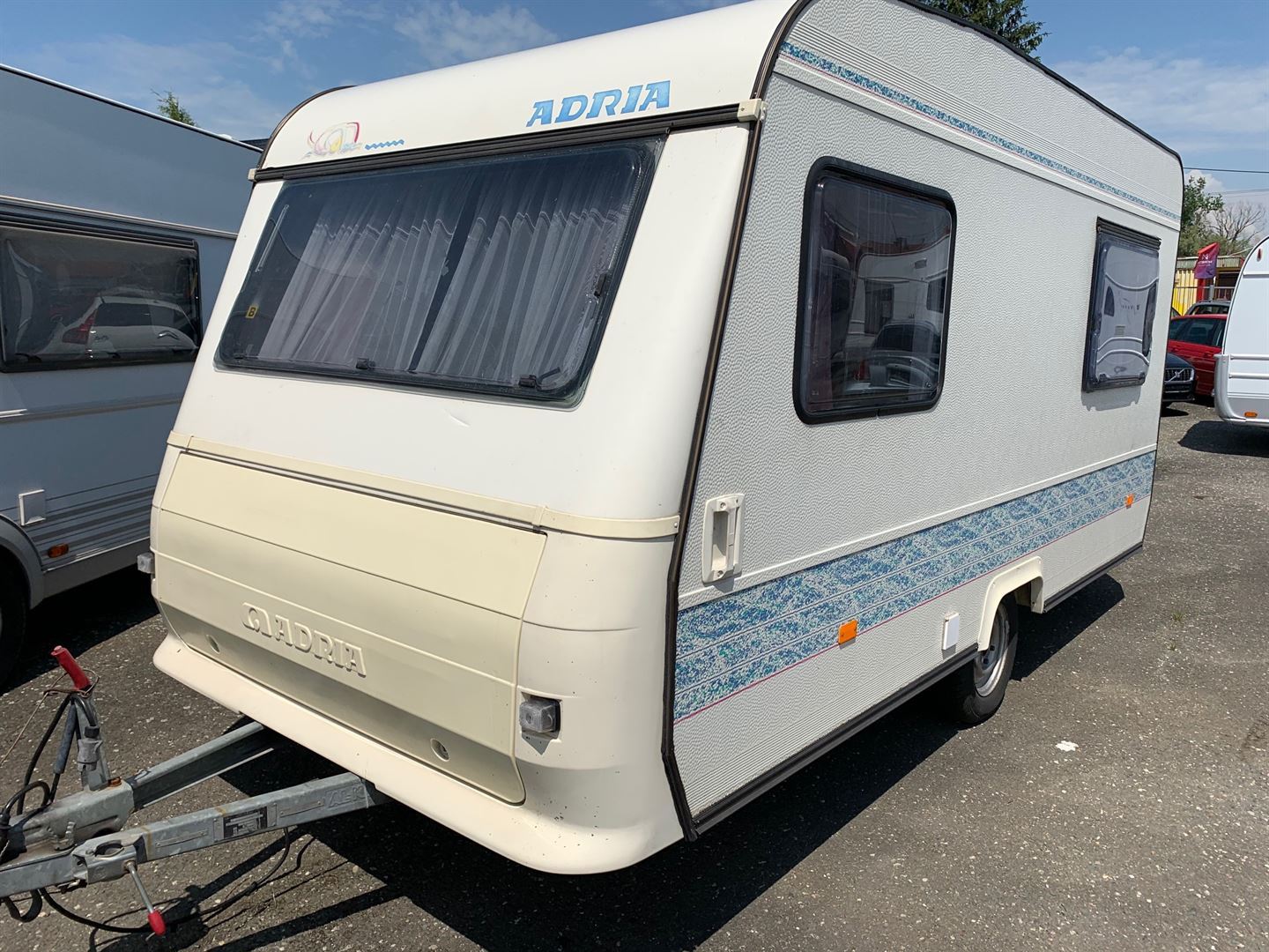 Adria Unica 390- PŘEDSTAN